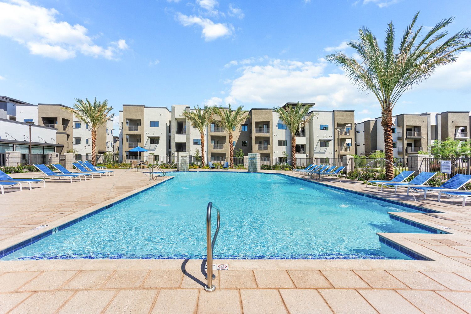 Community Gallery | Avari Modern Apartments